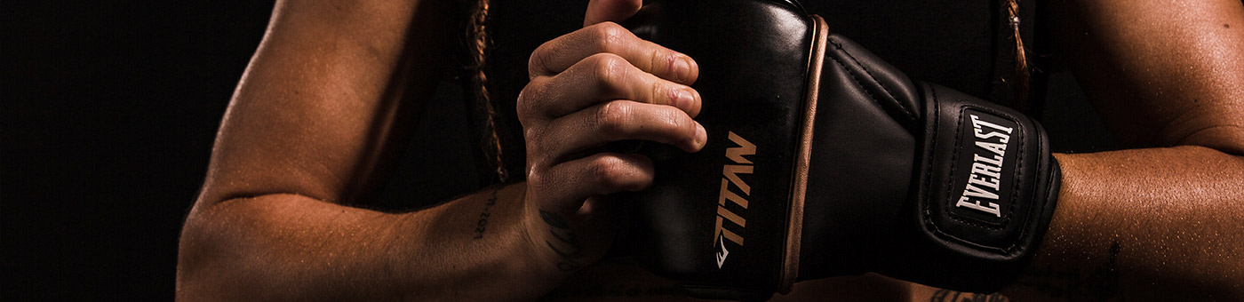 Køb Everlast Bokse Shorts - blå/hvid til konkurrencer her!